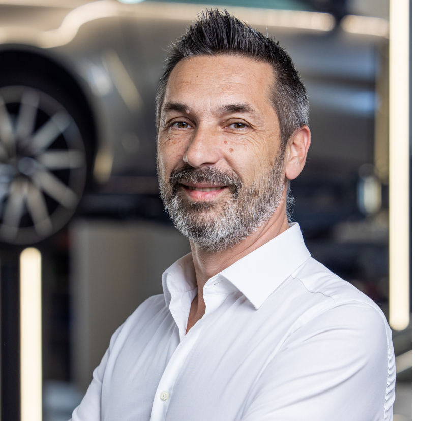 Rolls-Royce Motor Cars Geneva, Luxury Motor Group R SA showroom