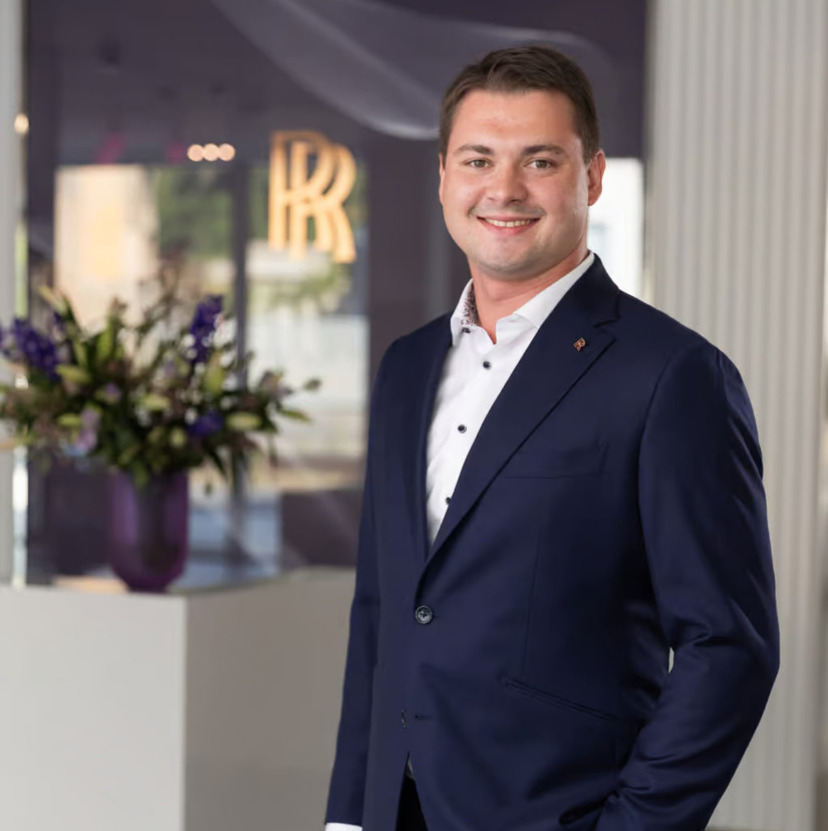 Rolls-Royce Prague showroom