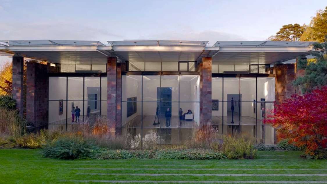 Muse: The Rolls-Royce Art Programme