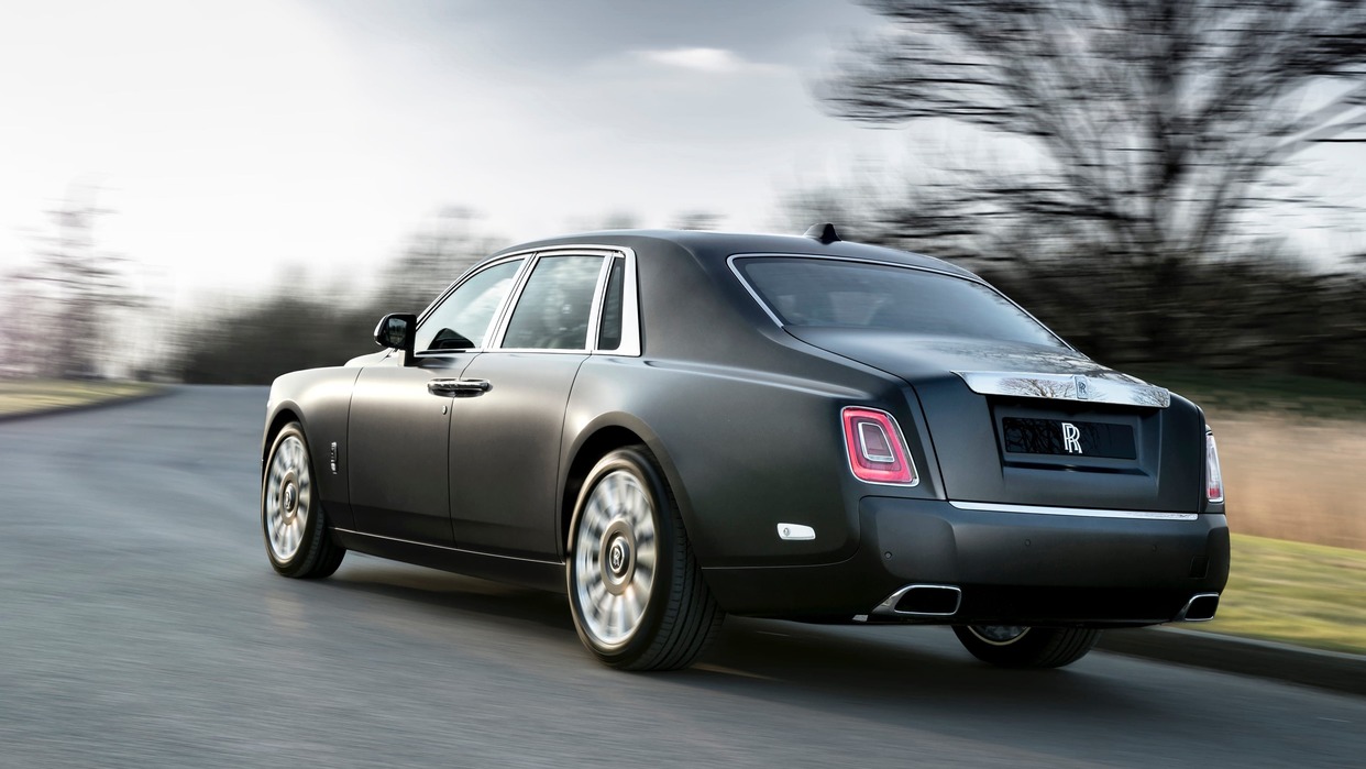 BEGIN YOUR PHANTOM SERIES II COMMISSION