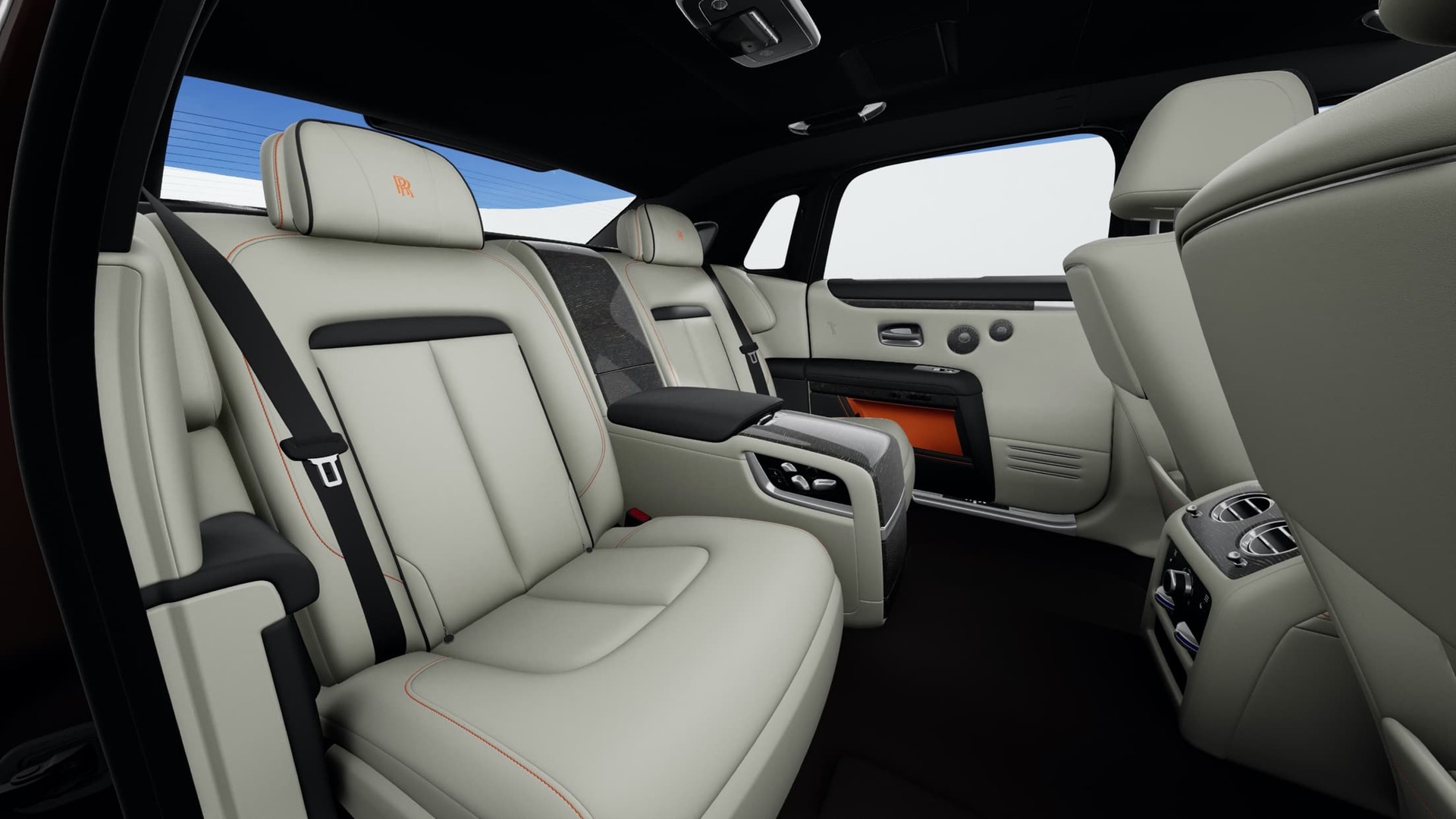 GHOST EXTENDED の製作を発注する