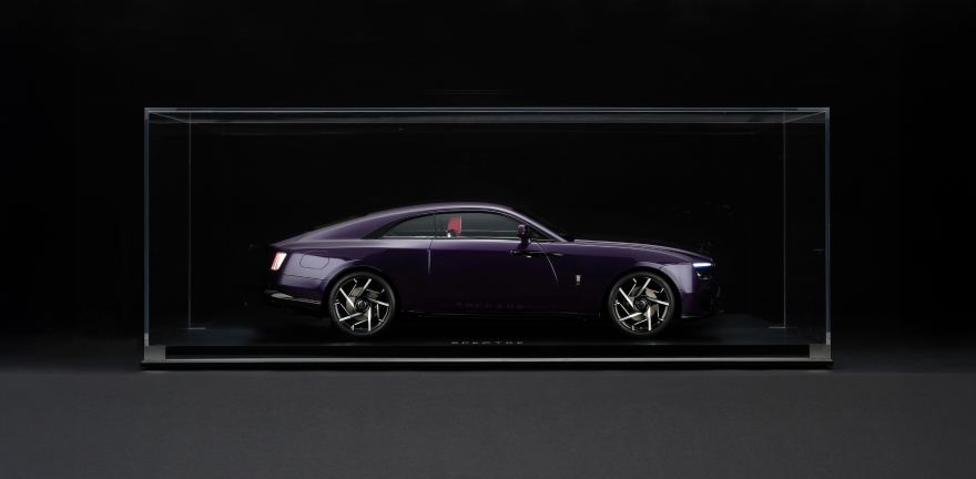 Black Badge Spectre Replica Model Car 1:8