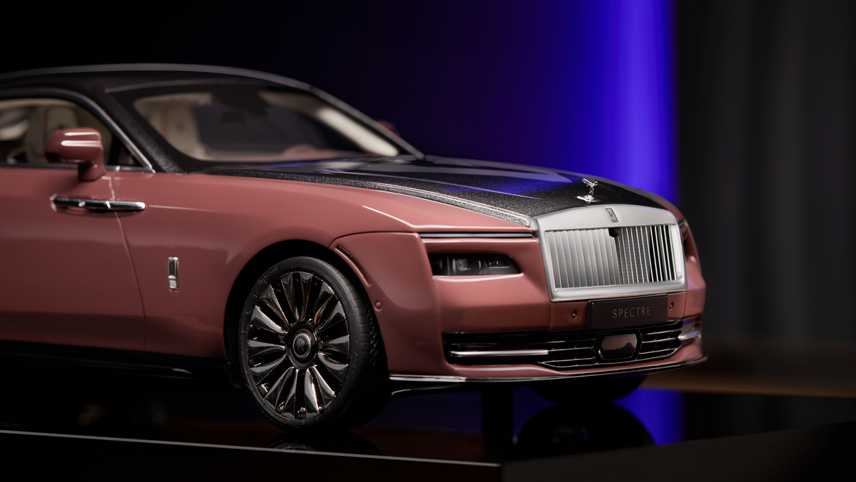 Replica Car Model - Spectre